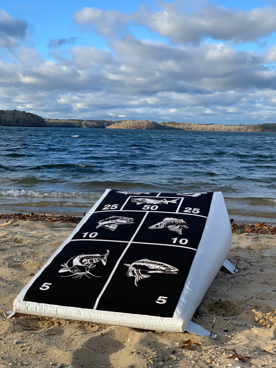 Castaway Game Review – yardgamesworld.com